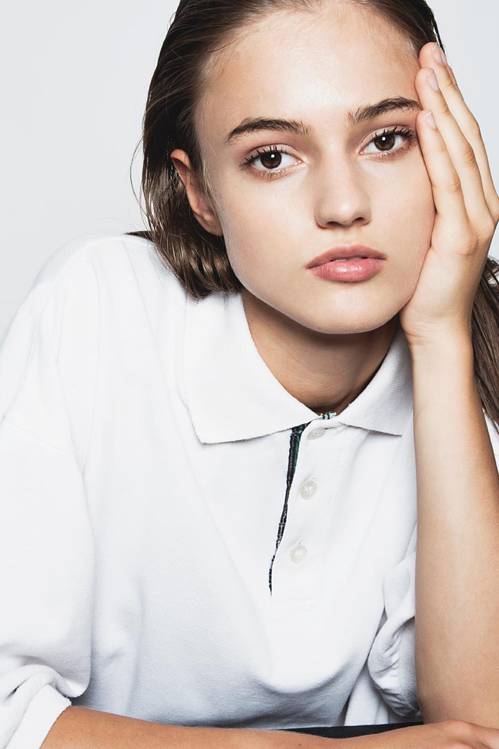 Lara - CM Models | Model Agency